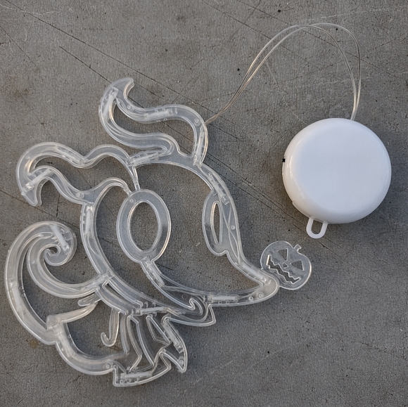 Hot Topic | Wall Decor | 22 Disney Nightmare Before Christmas Zero Led ...